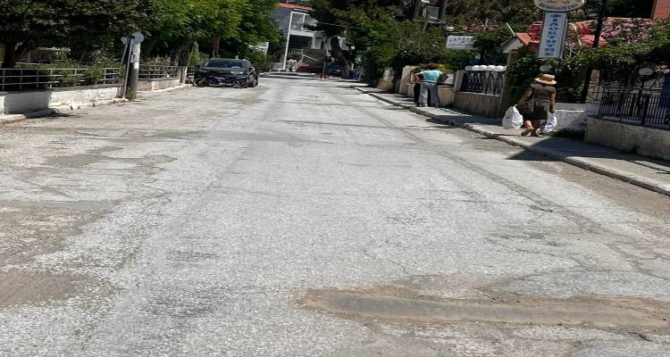Μύρινα: Εργασίες αποκατάστασης τομών στο δίκτυο αποχέτευσης